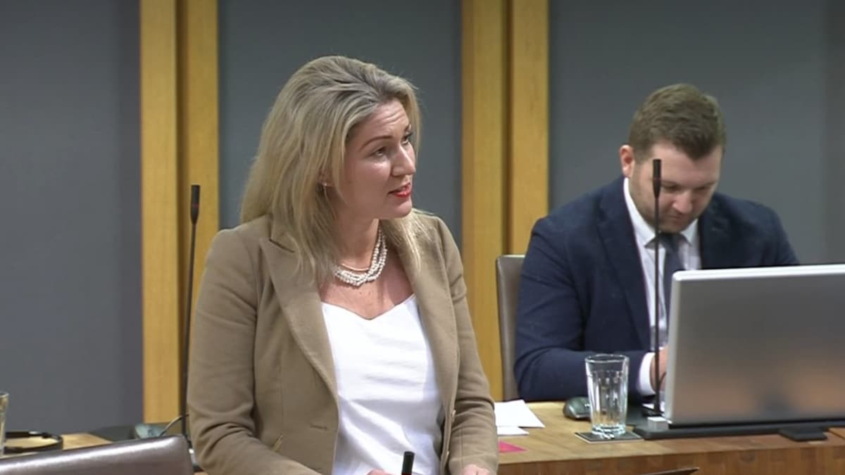 Bowel cancer debate in Senedd | abergavennychronicle.com