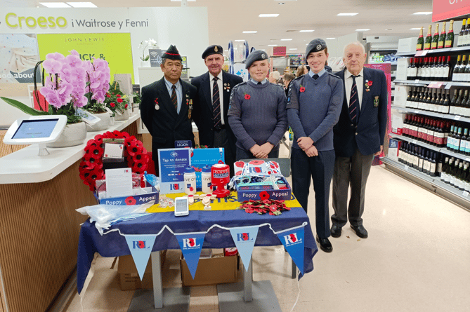 Abergavenny’s poppy appeal heroes help out Royal British Legion ...