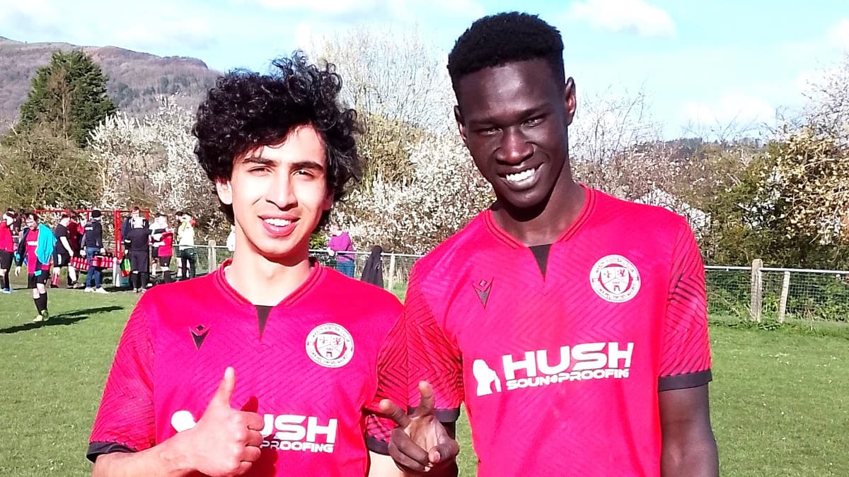 Mardy share points in 10-goal thriller | abergavennychronicle.com