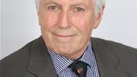 Councillor tunes into meeting while driving to funeral ...