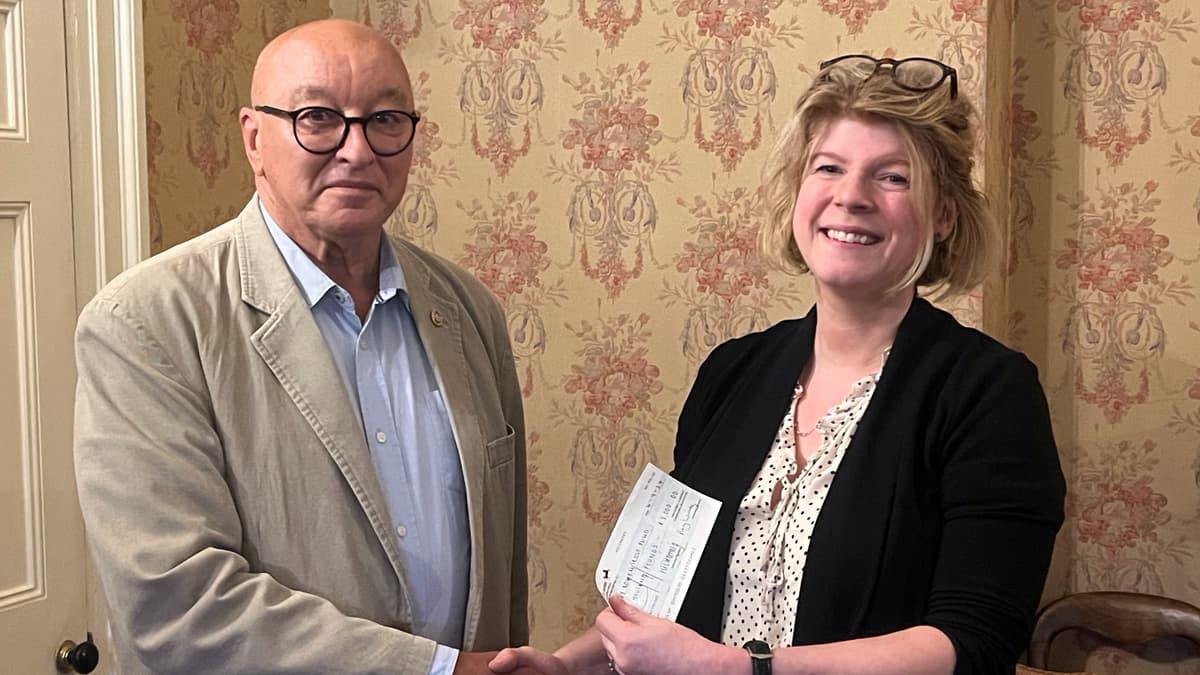 Fundraising group hands over charity cheques | abergavennychronicle.com