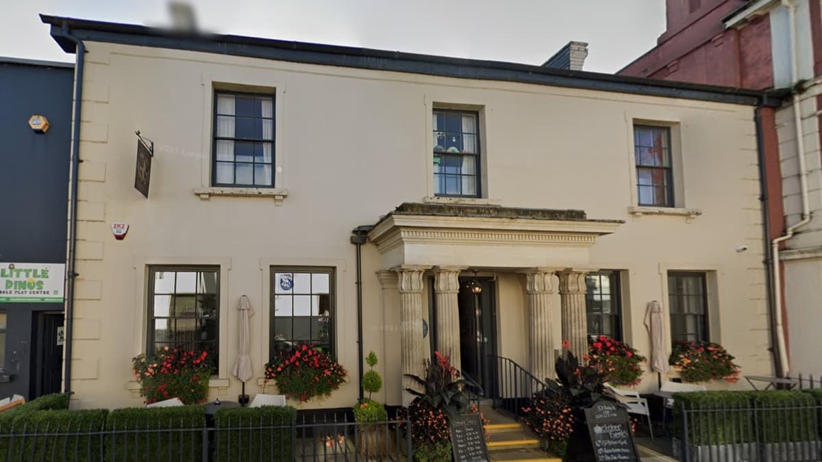 Usk restaurant allowed to stay open until gone 1am on weekends ...