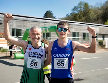 Henry beats dad to Dash title and record | abergavennychronicle.com