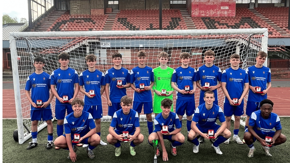 MCS boys do the double winning Gwent Schools U19s Cup ...