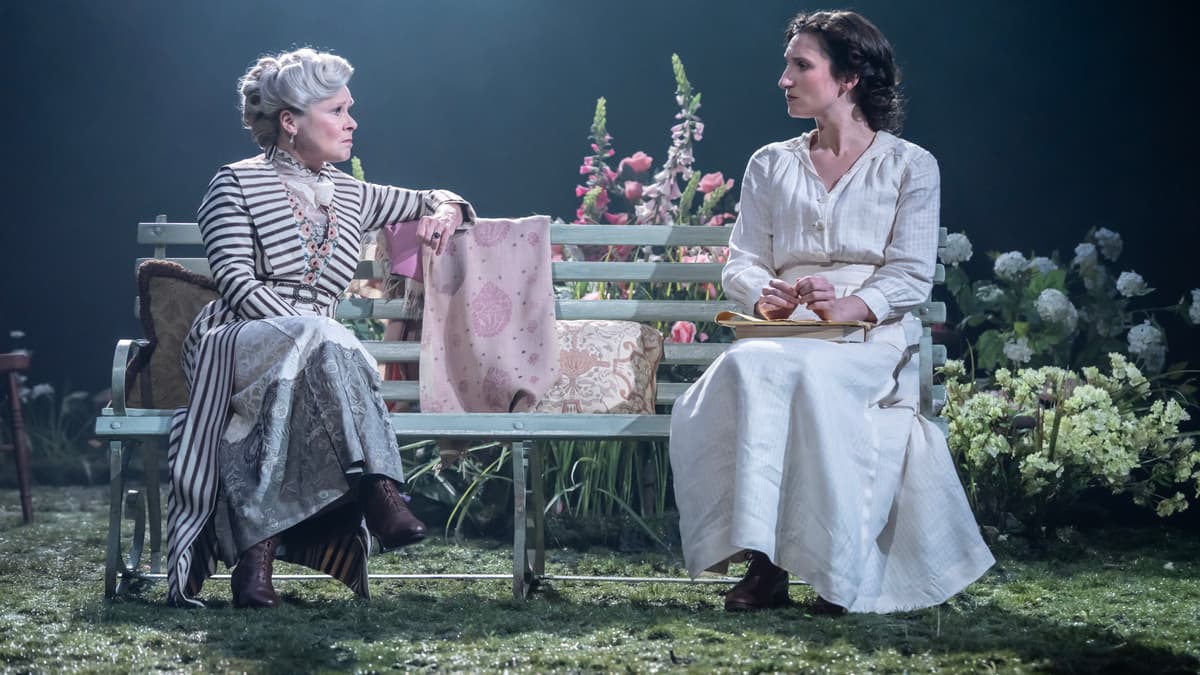 National Theatre Live brings world-class drama to Abergavenny’s Borough ...