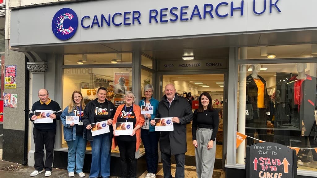 Cancer Research UK volunteers praised for their dedication to raising ...