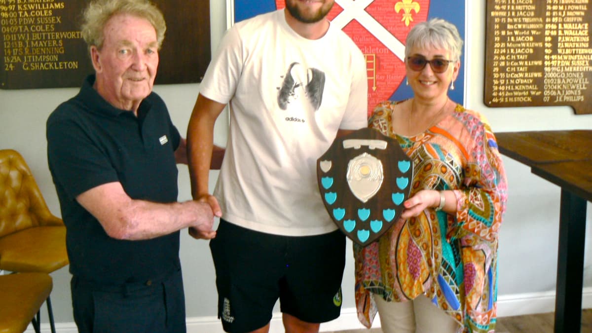 New shield presented to Tom in honour of Ron | abergavennychronicle.com