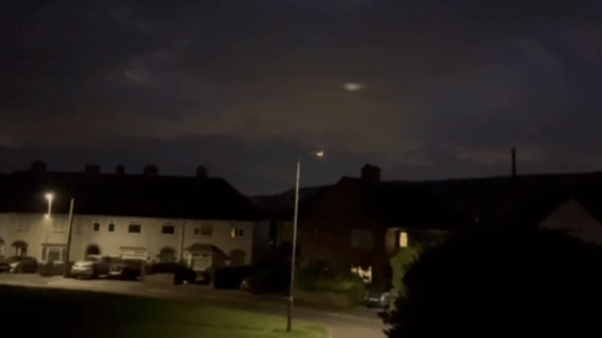 WATCH: Are these aliens circling above Abergavenny or something else ...