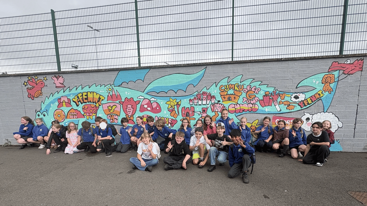Cantref Primary class unveil their latest mural in bid to bring ...